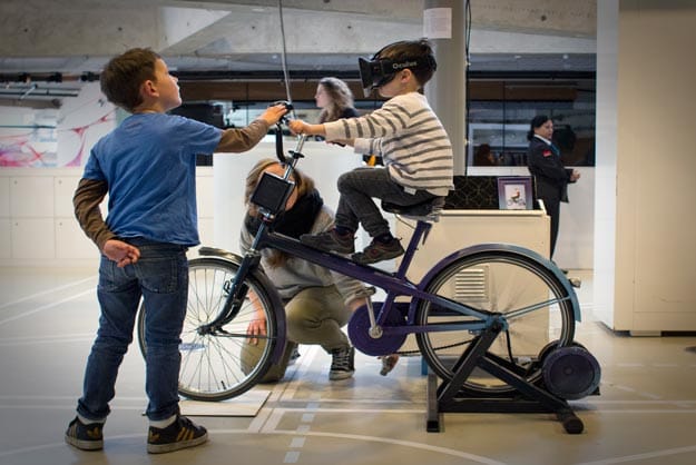 Oculus Rift installation lets bikers cycle through virtual worlds ...